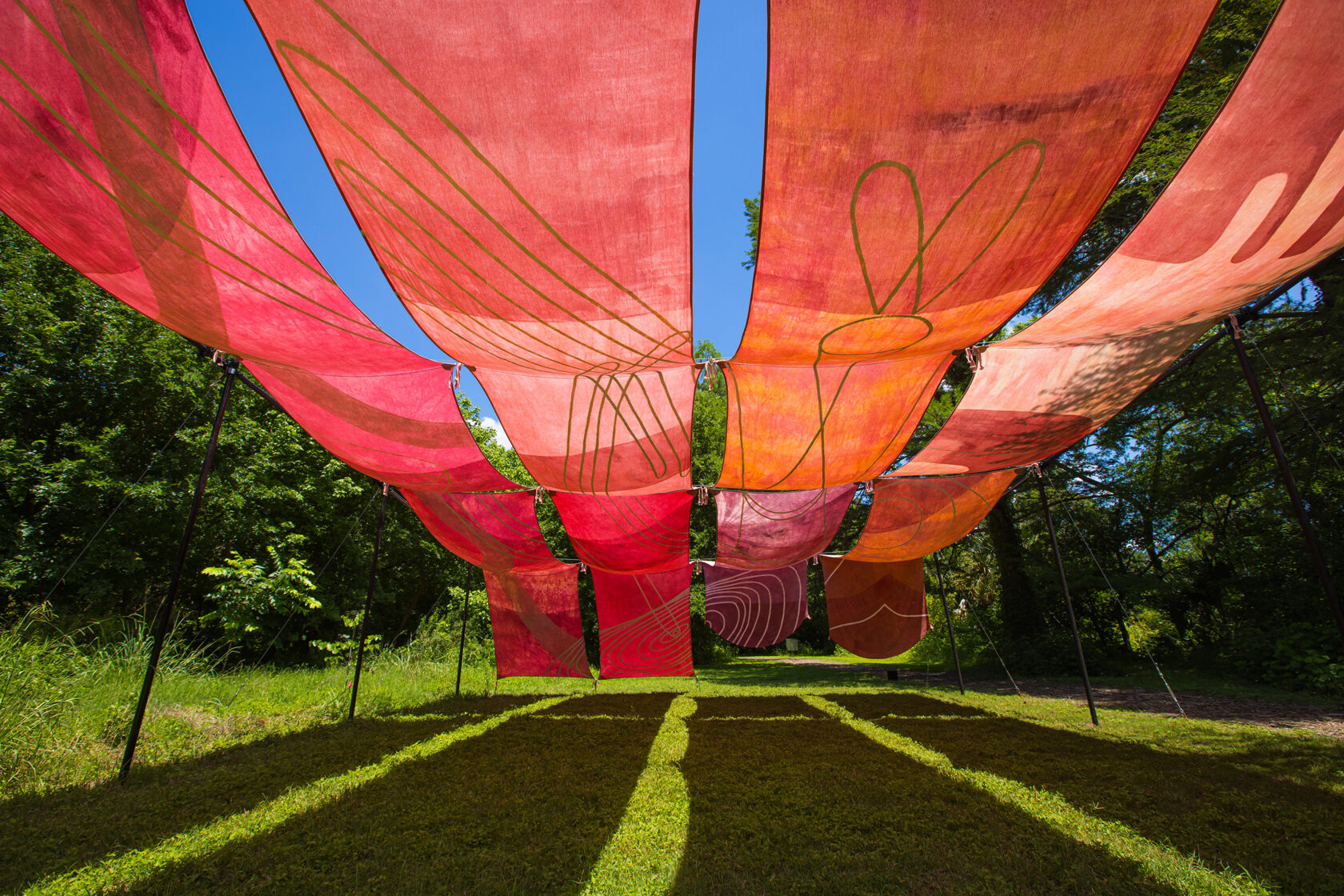 Celeste: Manta de cielo | The Contemporary Austin - Laguna Gloria